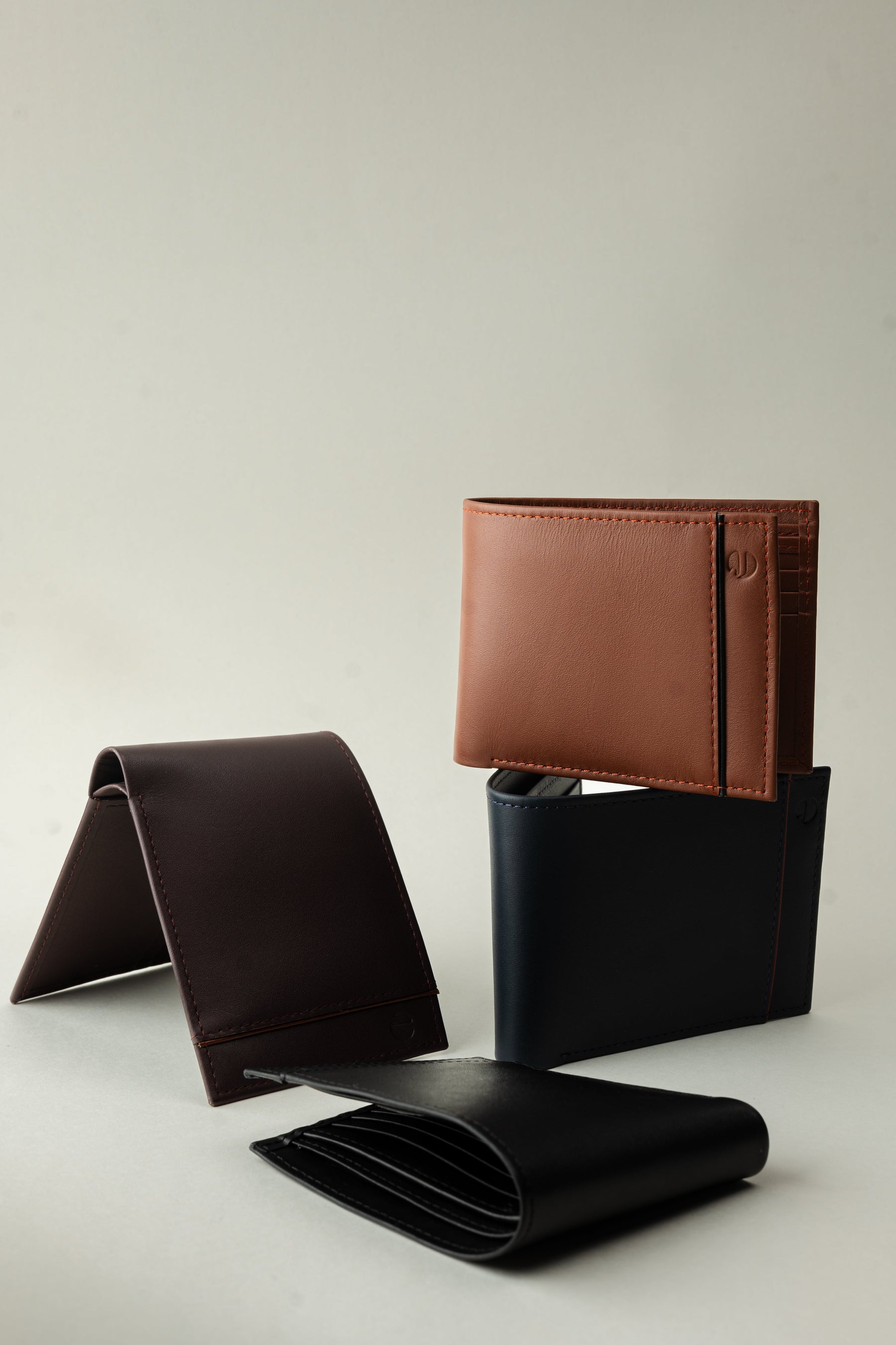 Jafferjee & Co. 1880 - Timeless Craftsmanship in Genuine Leather Goods